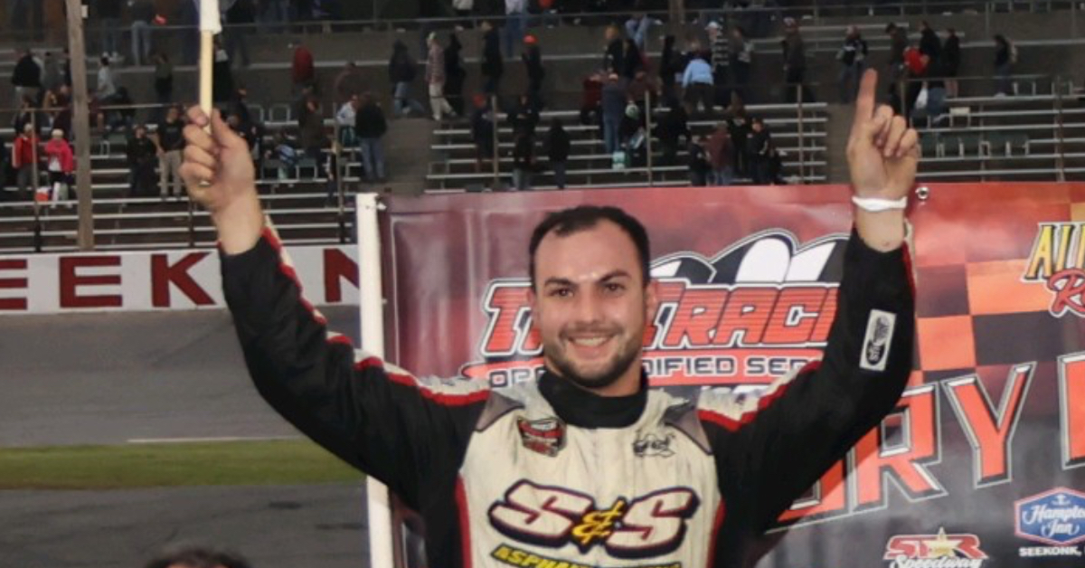 Gambling Man: Chase Dowling Dominant In Tri-Track Open Mod Series ...