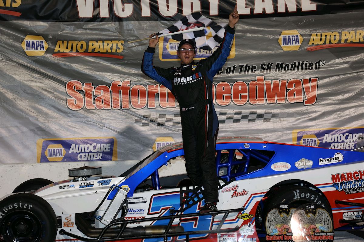 Check Out Lane: David Arute Dominant On Way To SK Modified Win At ...