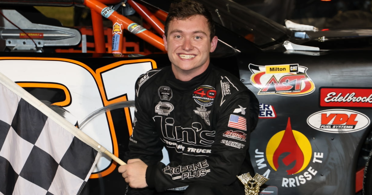 Jake Johnson Tops Late Models At Thompson Speedway - RaceDayCT.com